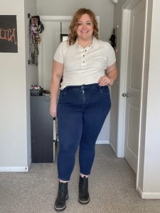 Tops Haul – Universal Standard Partner – Tara Jane Style